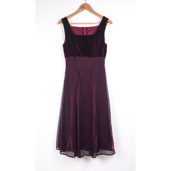 Simco Formalwear | Dresses | Vintage 9s Simco Burgundy Velvet Midi ...